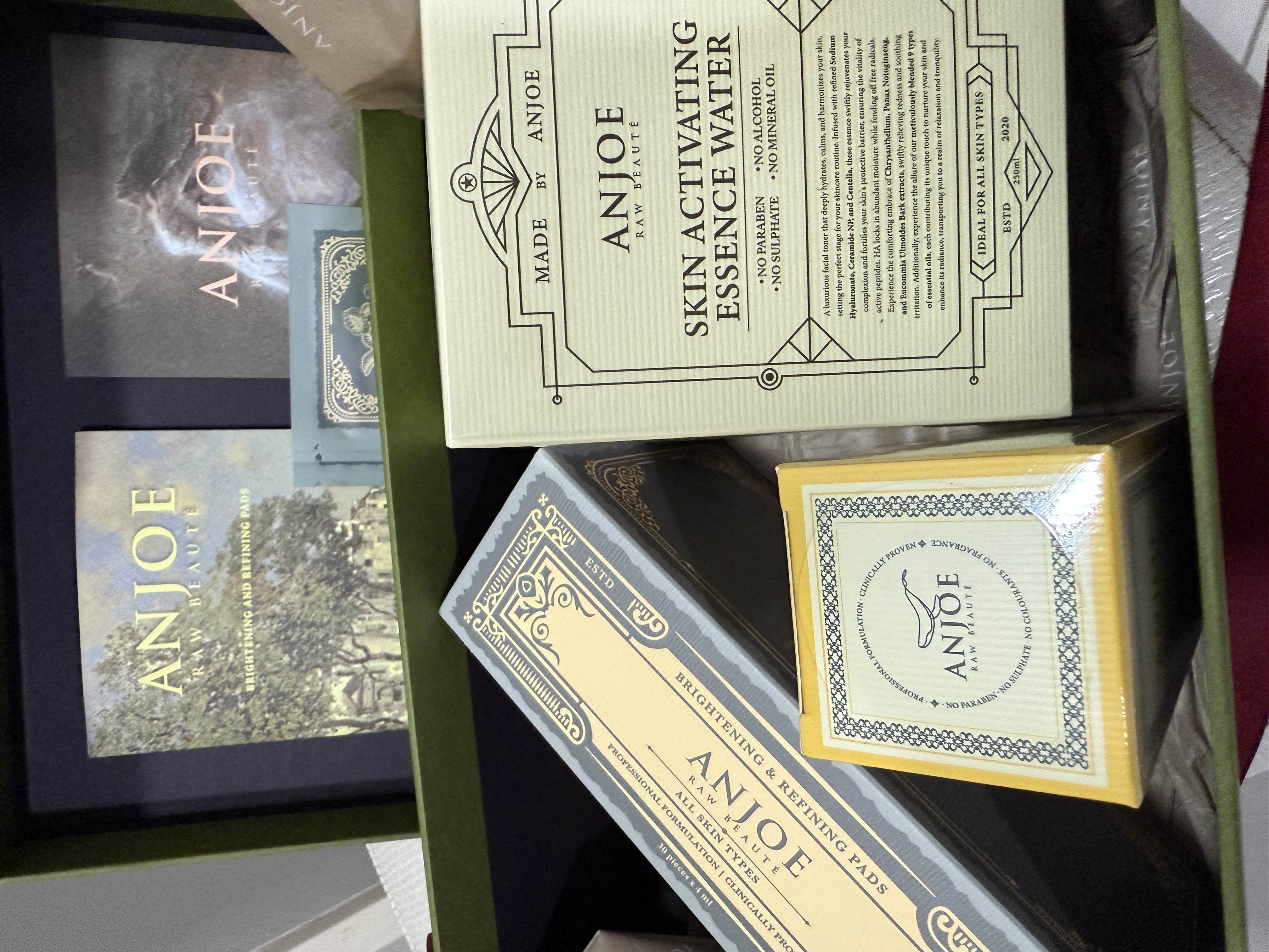 OUTSHINE ME - MadeByAnjoe